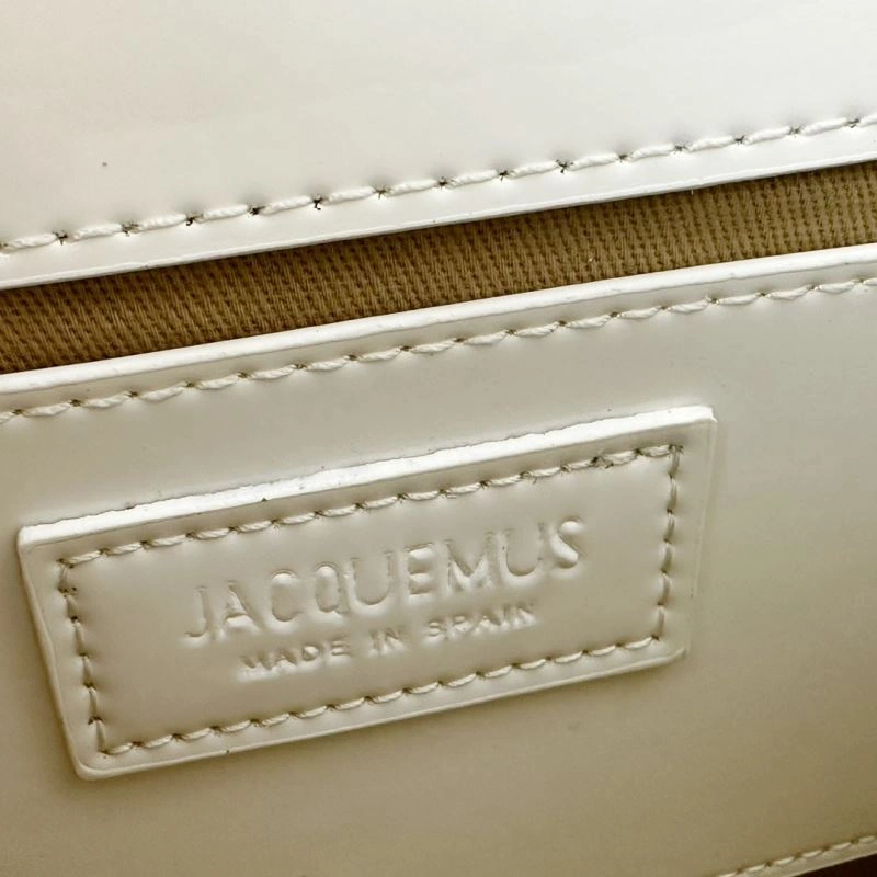Top mirror Jacquemus Satchel Bags