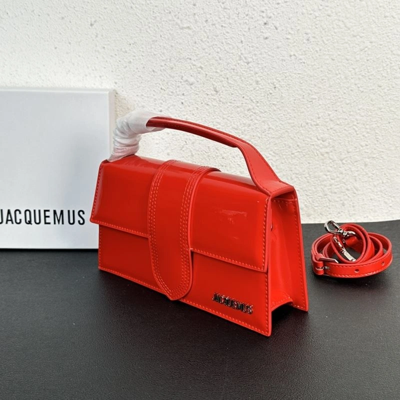 Top match Jacquemus Satchel Bags