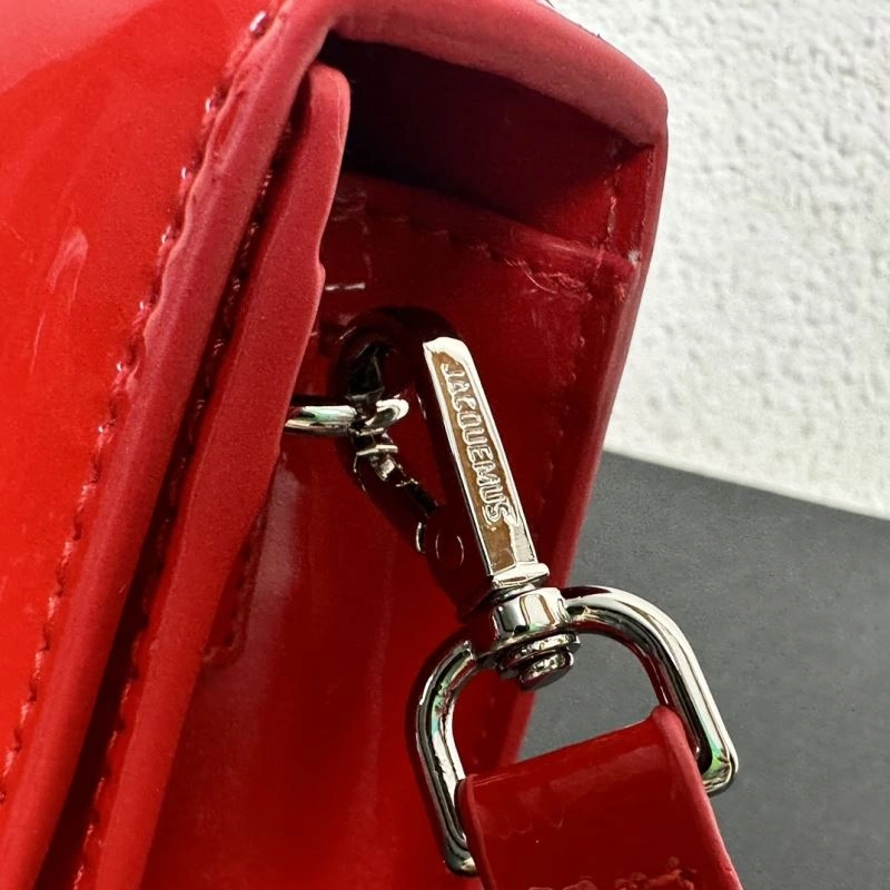Top match Jacquemus Satchel Bags
