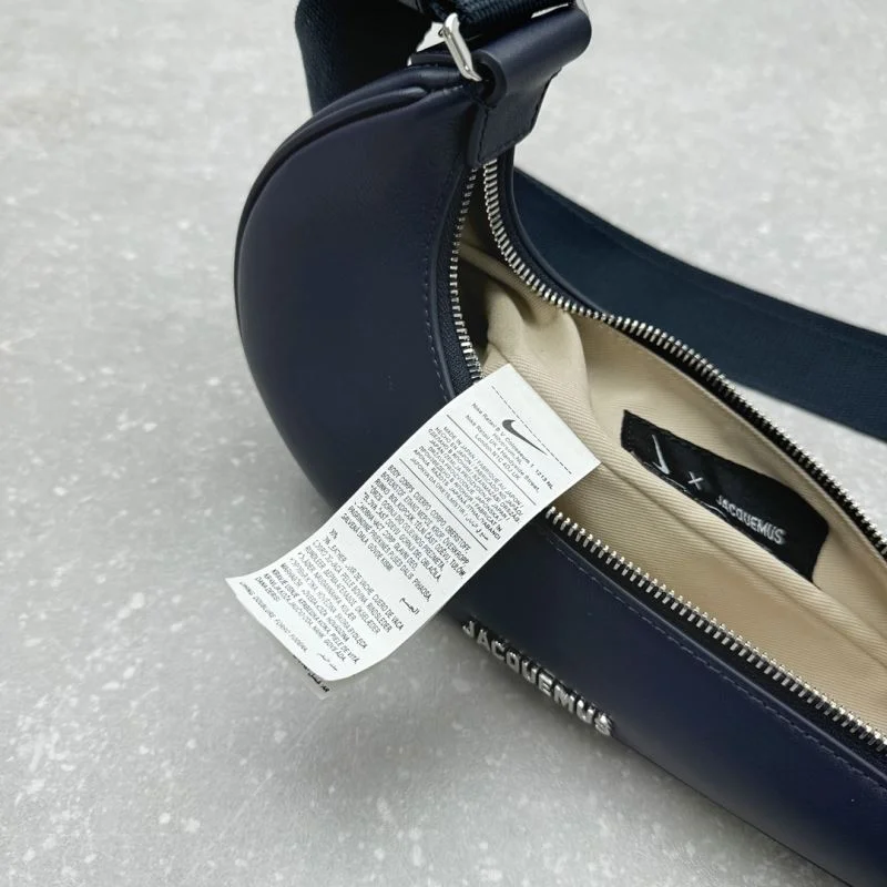 Discounted Jacquemus Satchel bags