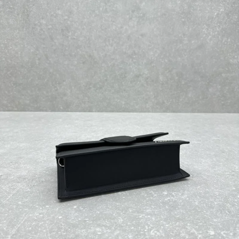 Value-priced Jacquemus Satchel bags