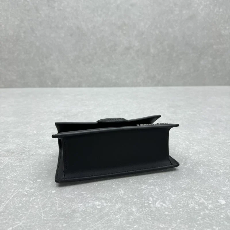 Legit Jacquemus Satchel bags