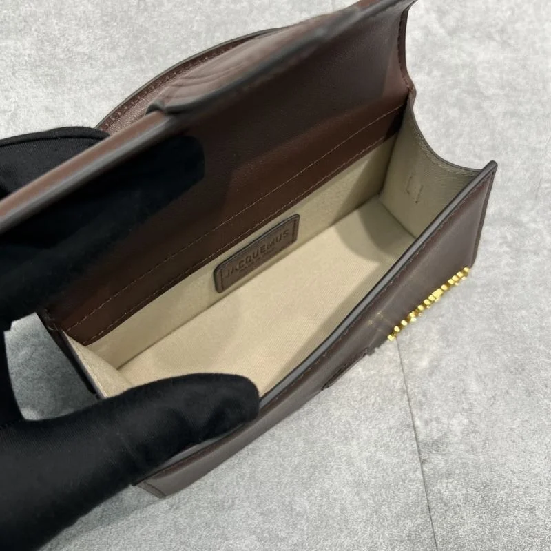 Factory-made Jacquemus Satchel bags
