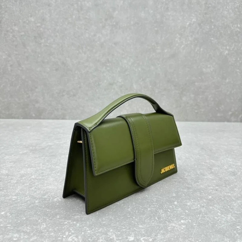 Budget-friendly Jacquemus Satchel bags