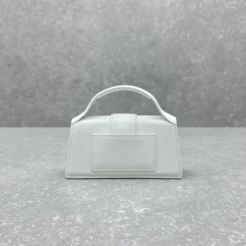 Accurate model Jacquemus Satchel bags