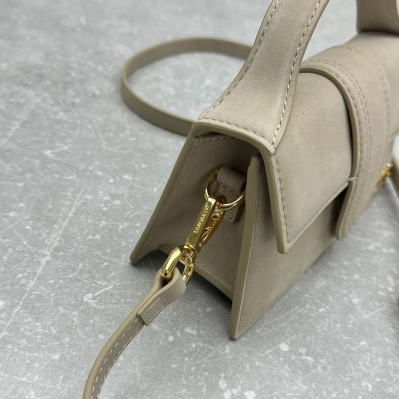 Accurate model Jacquemus Satchel bags