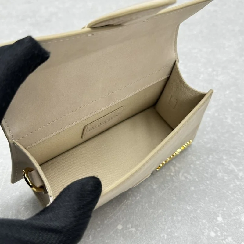 Accurate model Jacquemus Satchel bags