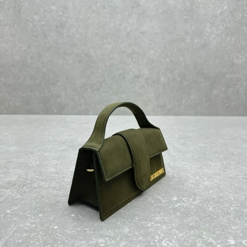 Low-cost Jacquemus Satchel bags
