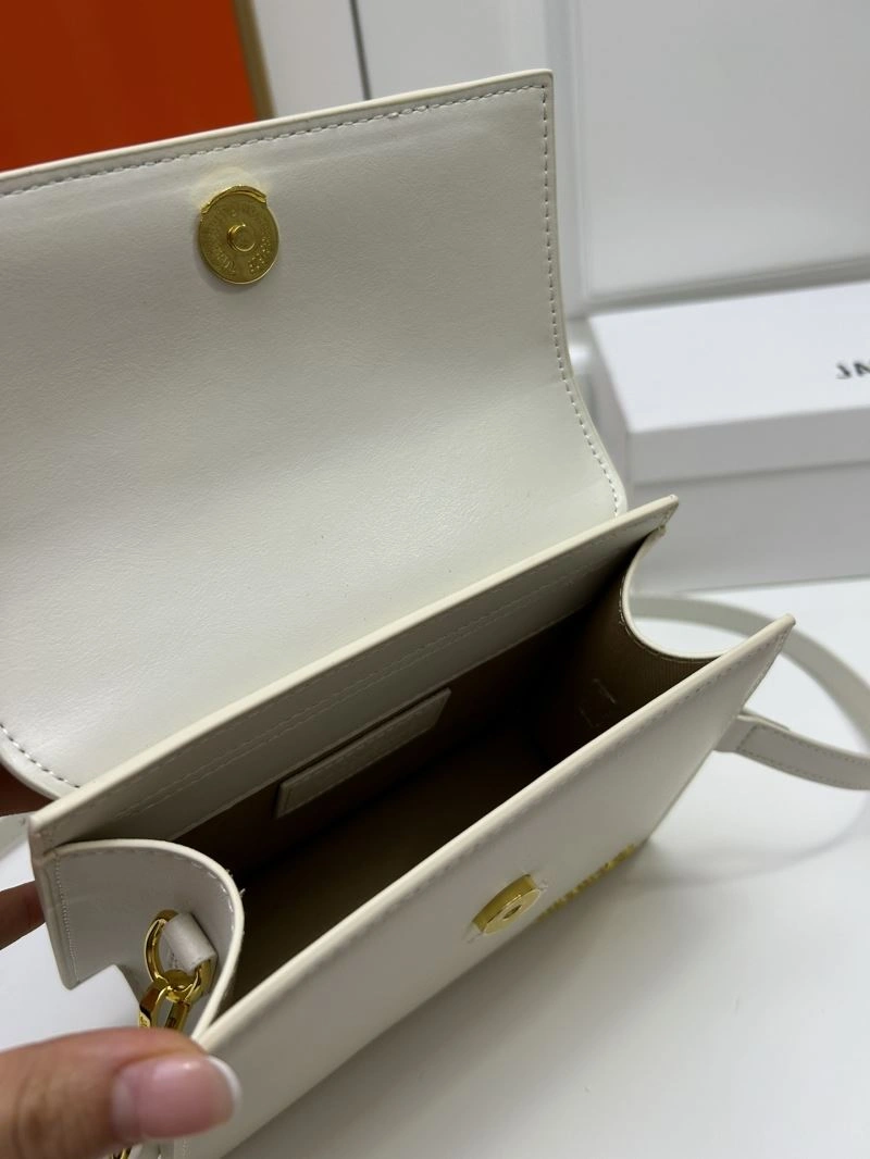 Discounted Jacquemus Top Handle Bags