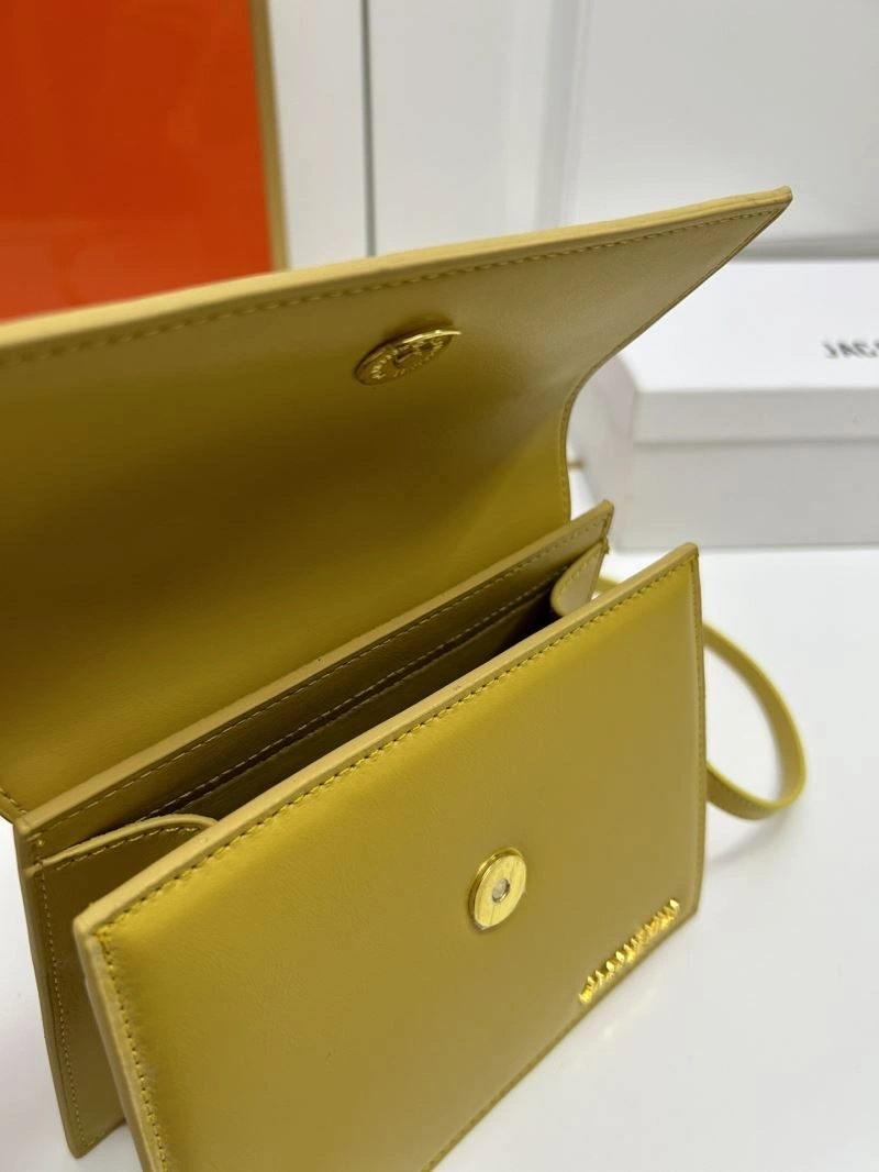 Budget-friendly Jacquemus Top Handle Bags