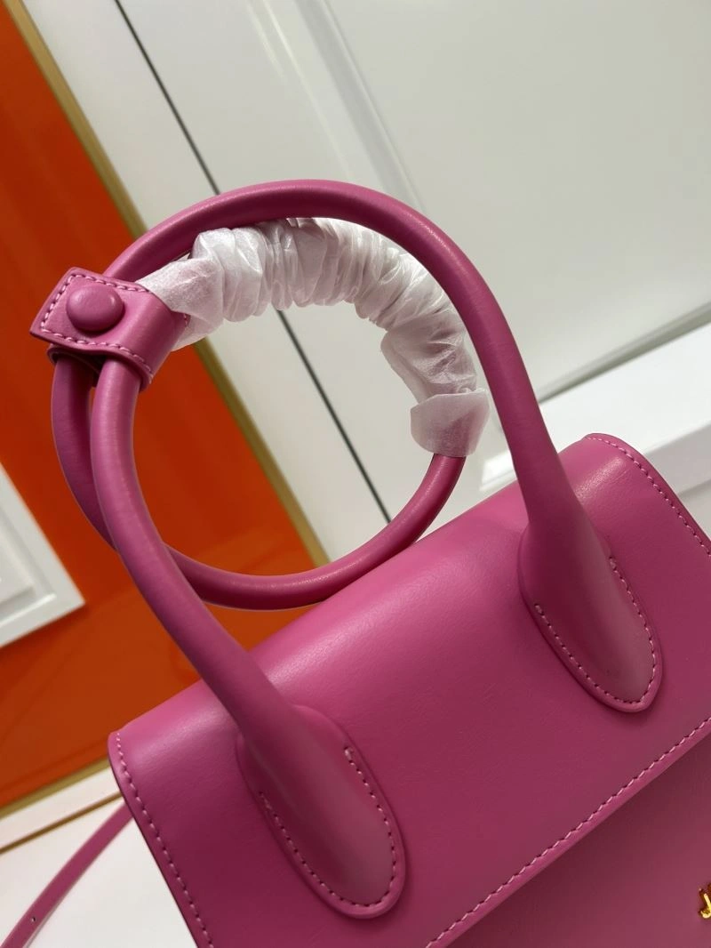 Top match Jacquemus Top Handle Bags
