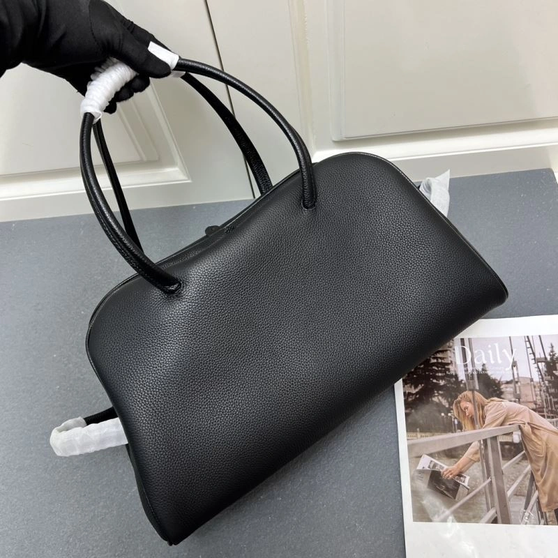 Low-cost Jacquemus Top Handle Bags