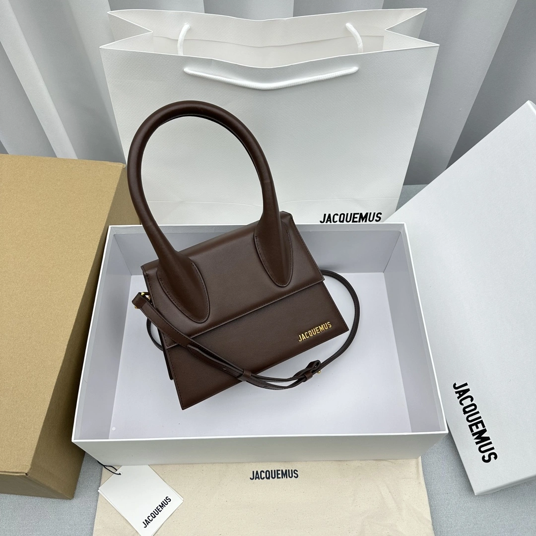 Budget-friendly Jacquemus Top Handle Bags