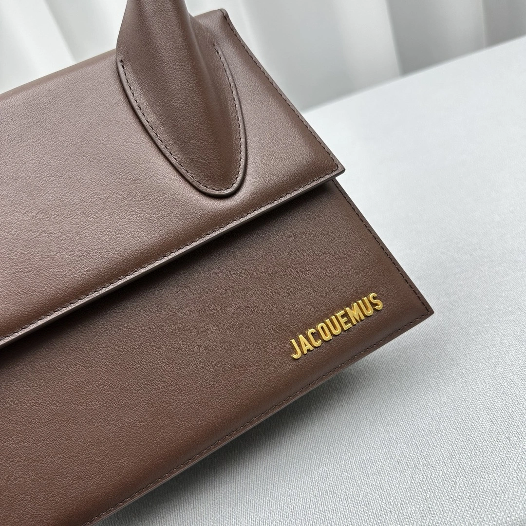 Budget-friendly Jacquemus Top Handle Bags