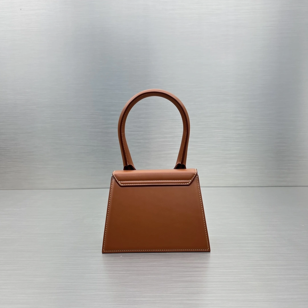 High accuracy Jacquemus Top Handle Bags