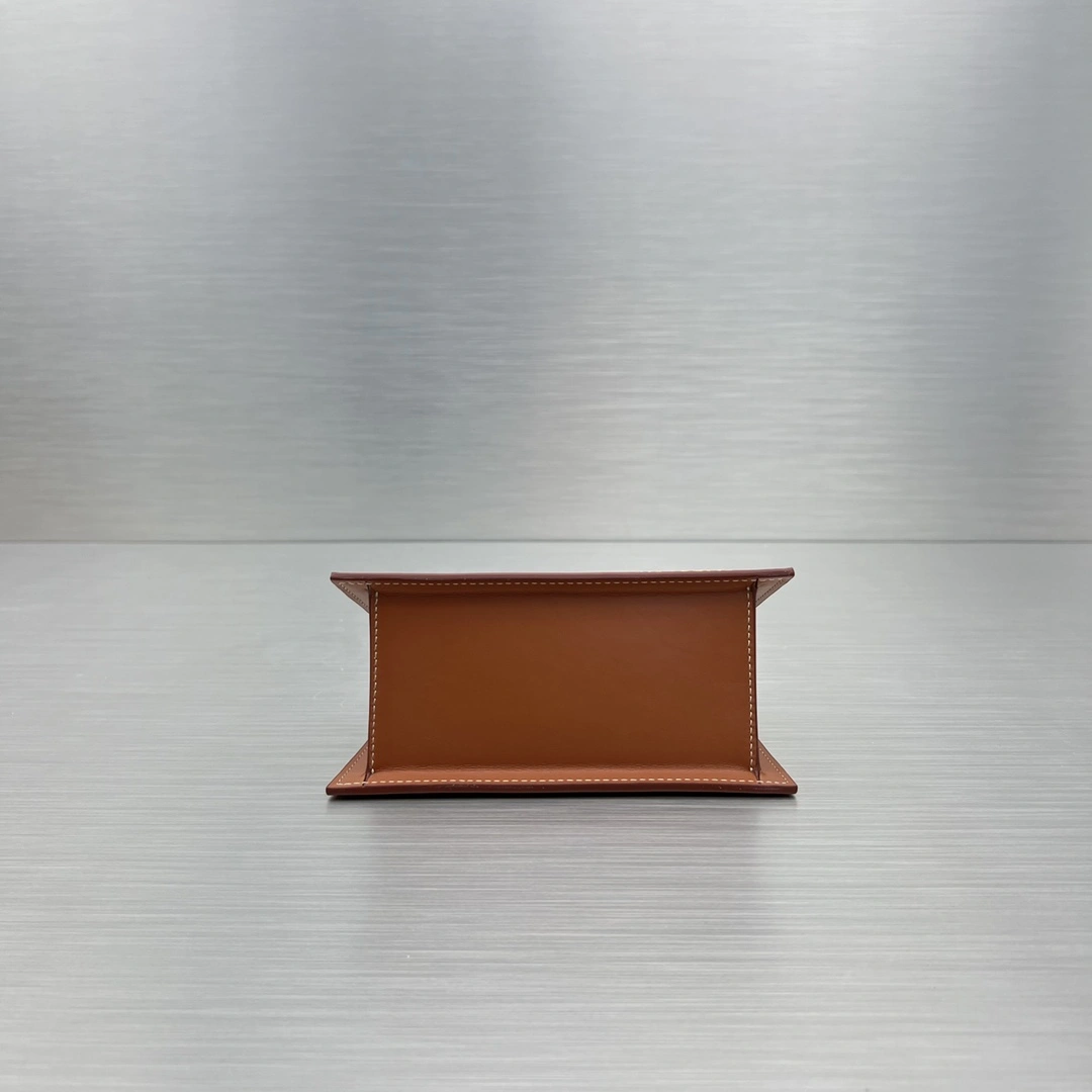 High accuracy Jacquemus Top Handle Bags