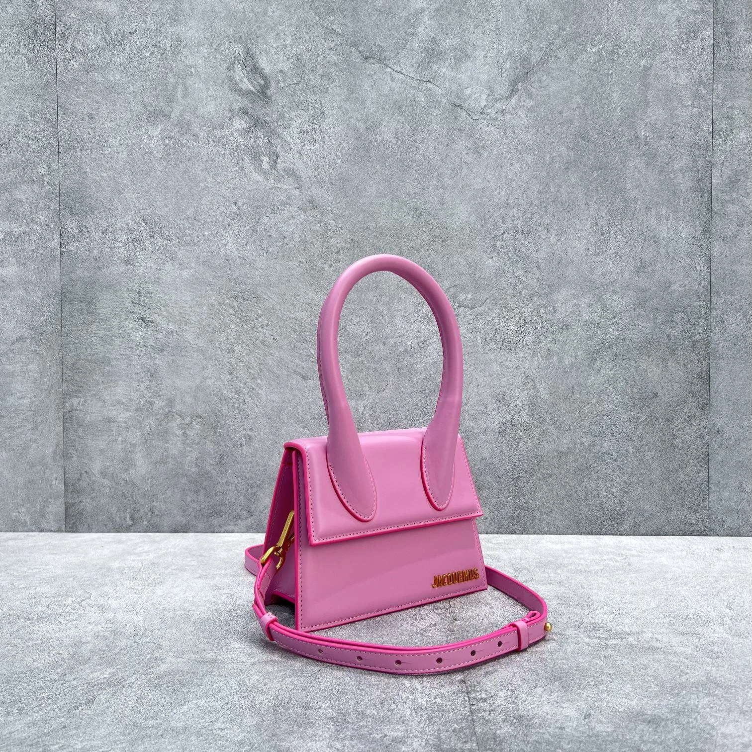 Economical Jacquemus Top Handle Bags