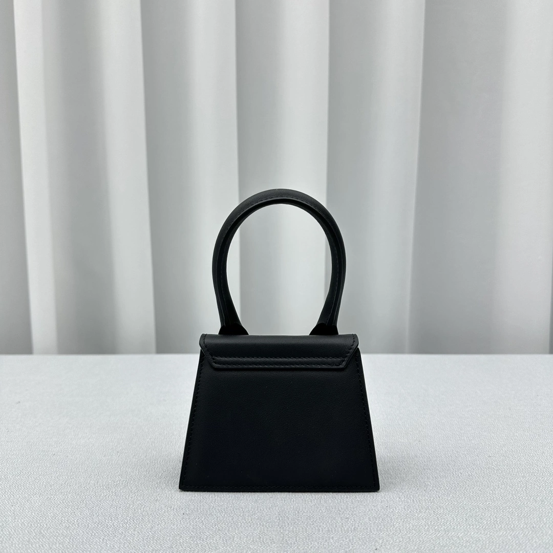Exact replica Jacquemus Top Handle Bags