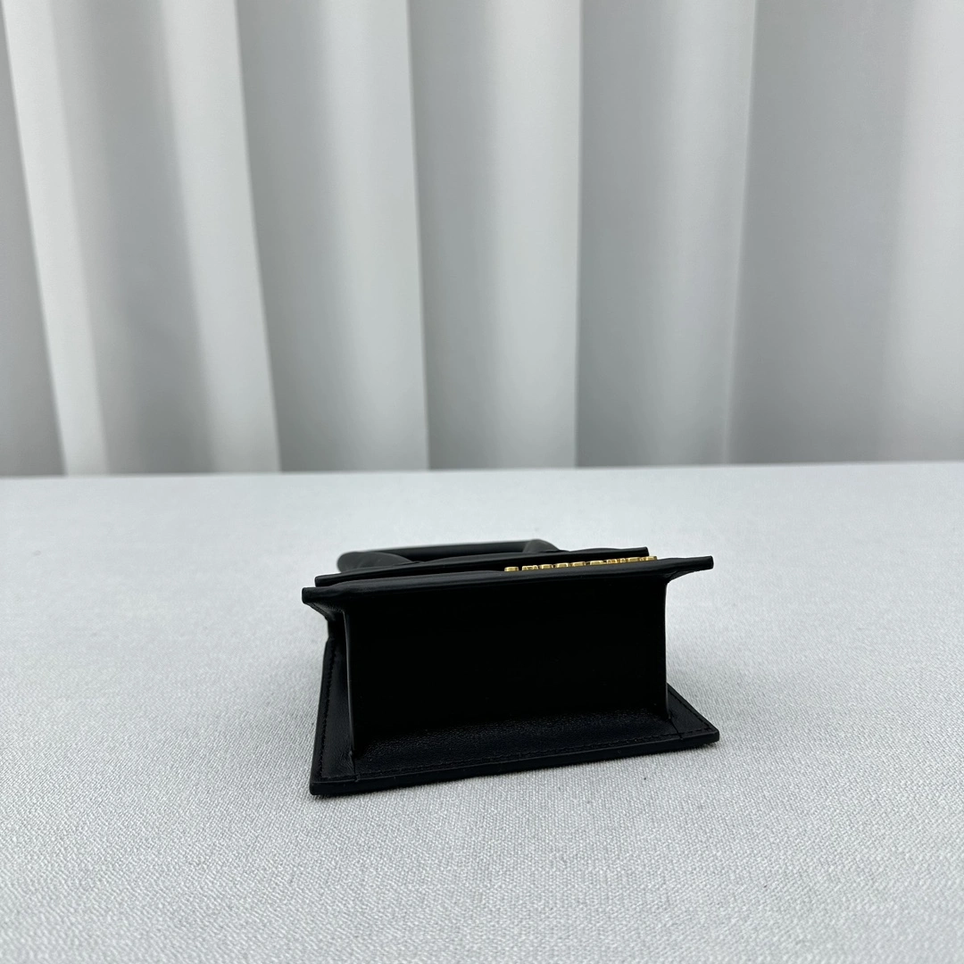 Exact replica Jacquemus Top Handle Bags