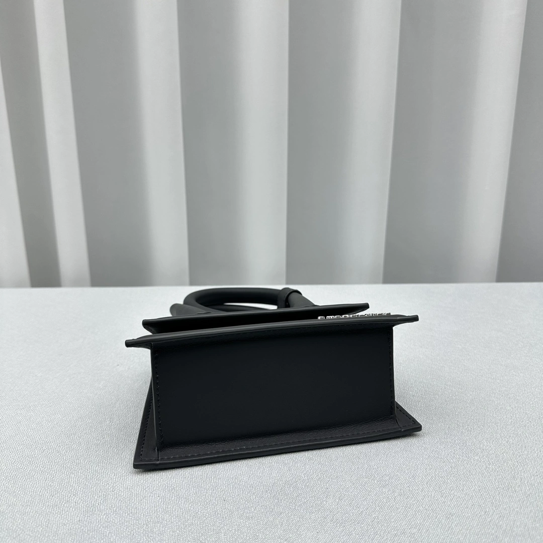 1:1 copy Jacquemus Top Handle Bags