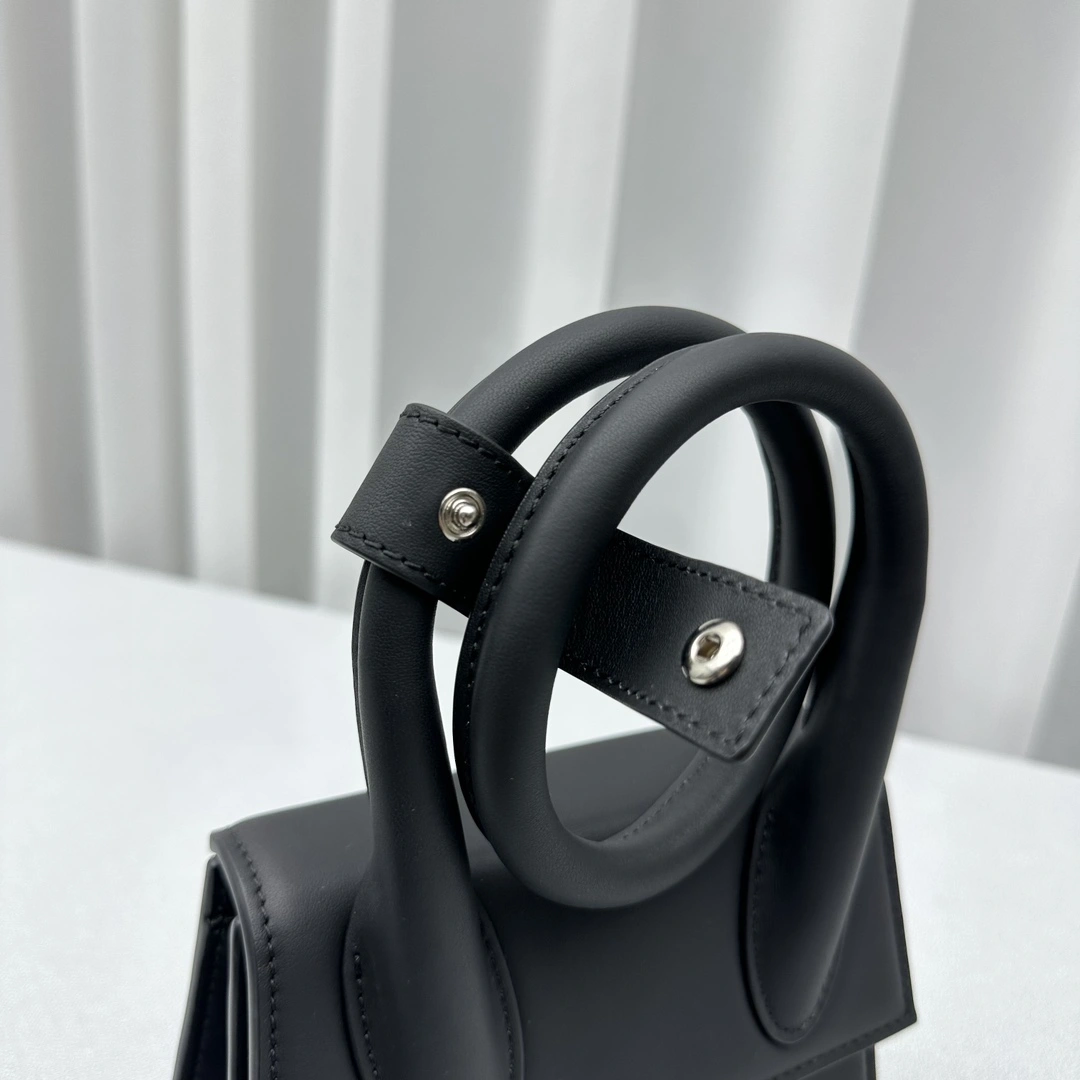 1:1 copy Jacquemus Top Handle Bags