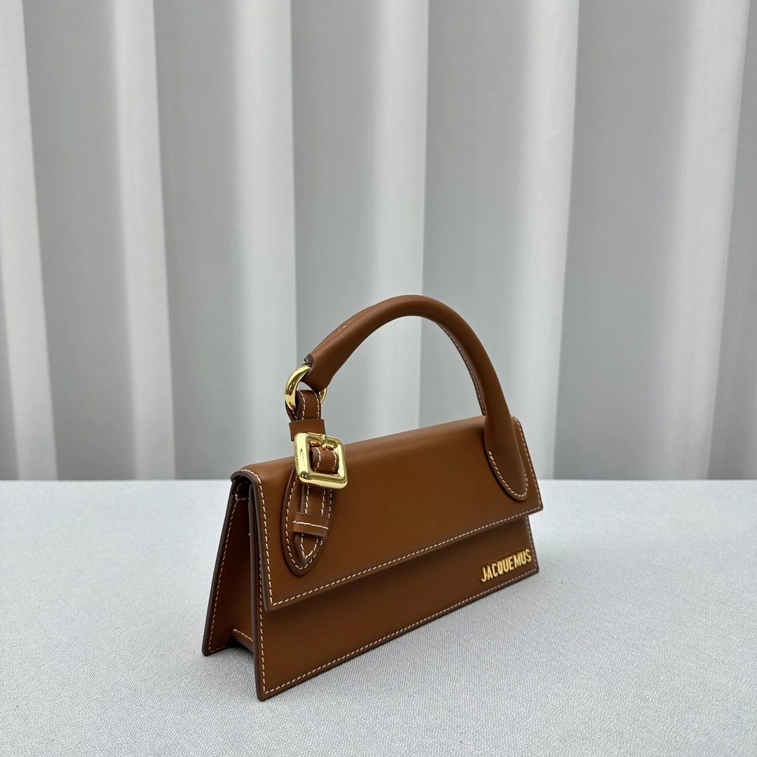 Top match Jacquemus Top Handle Bags