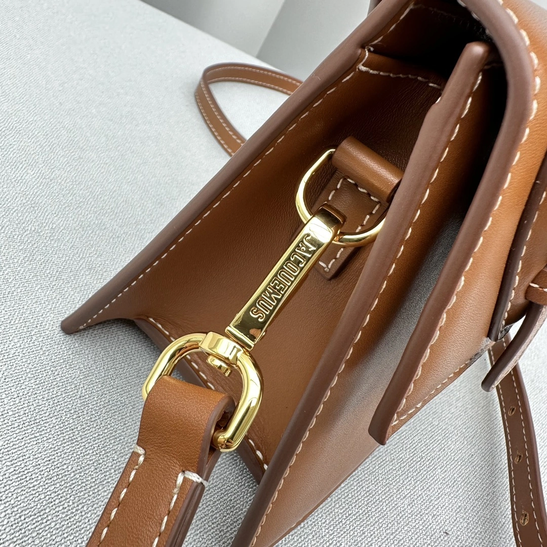 Factory-made Jacquemus Top Handle Bags