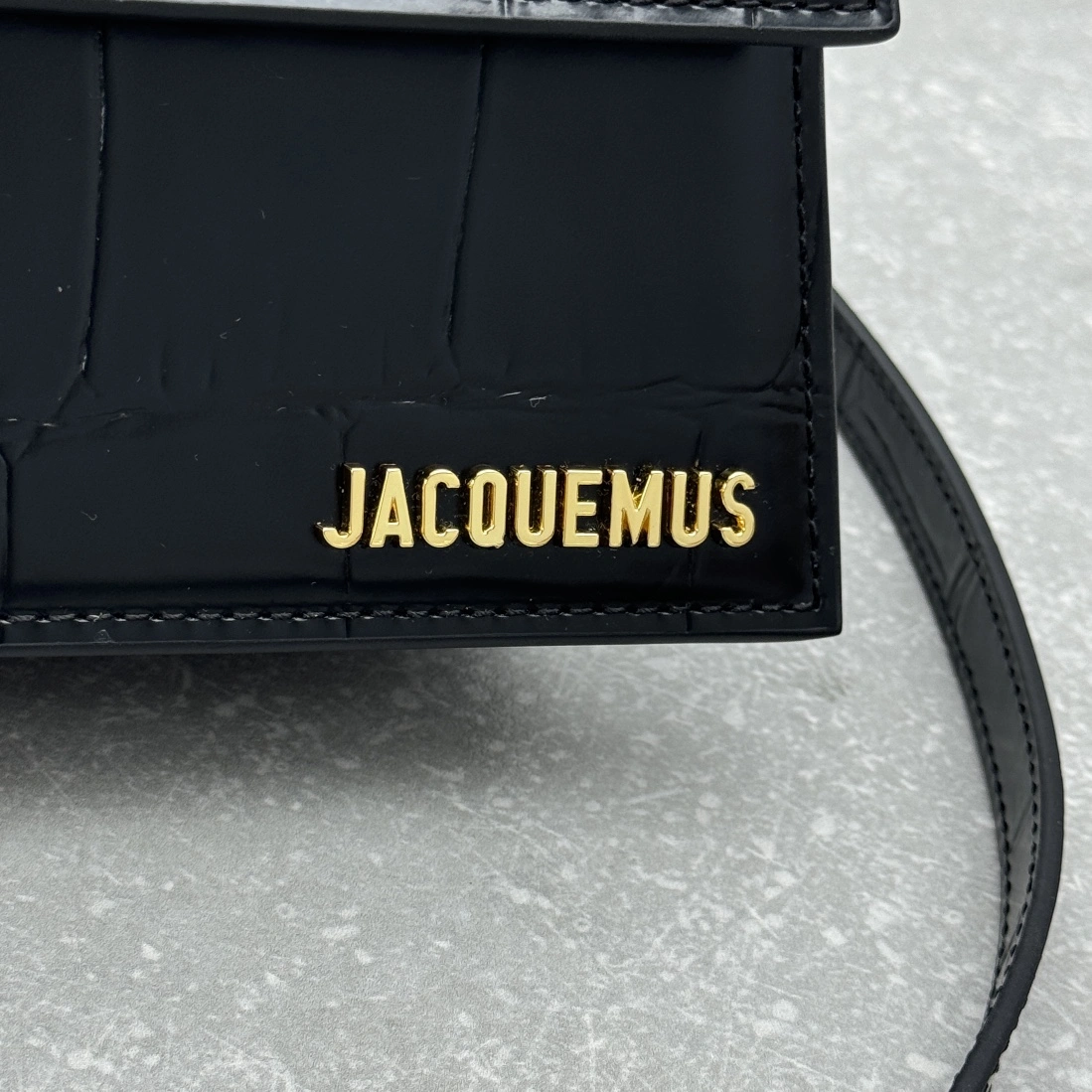 High accuracy Jacquemus Top Handle Bags