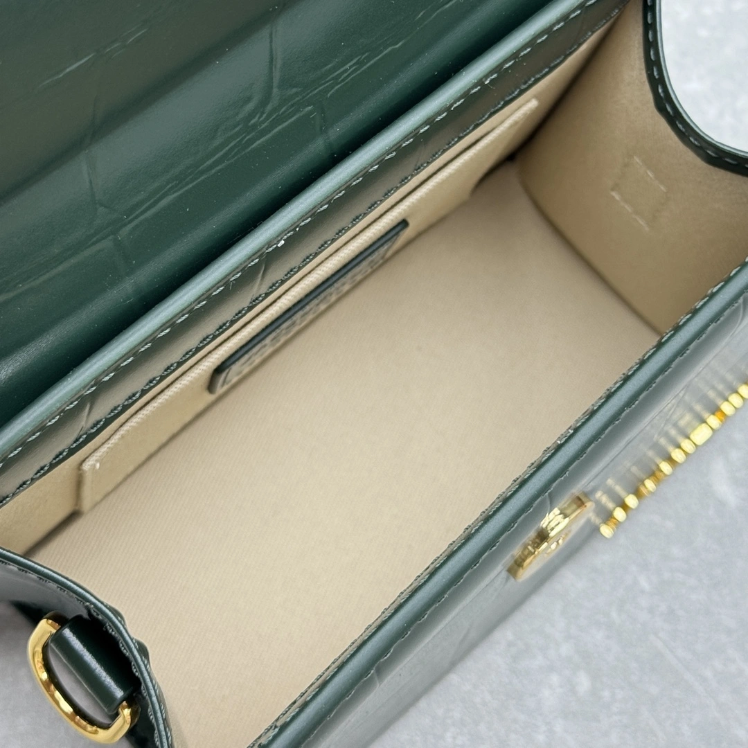Genuine Jacquemus Top Handle Bags