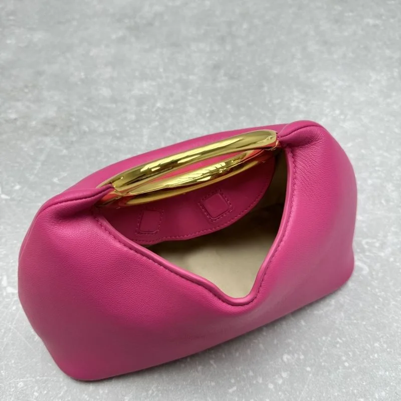 High accuracy Jacquemus Top Handle Bags