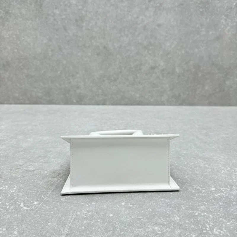 Exact replica Jacquemus Top Handle Bags