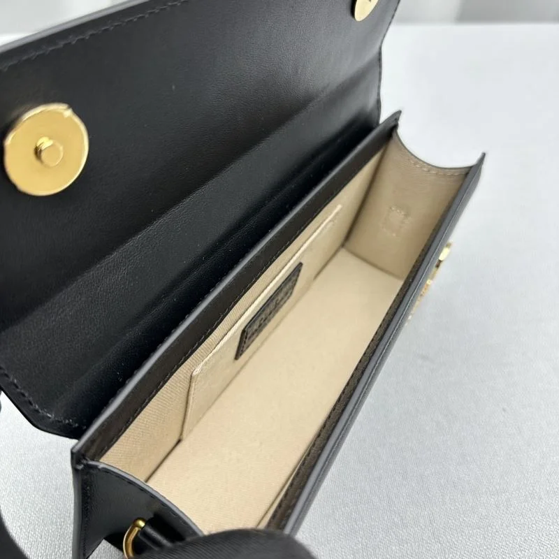 Legit Jacquemus Top Handle Bags