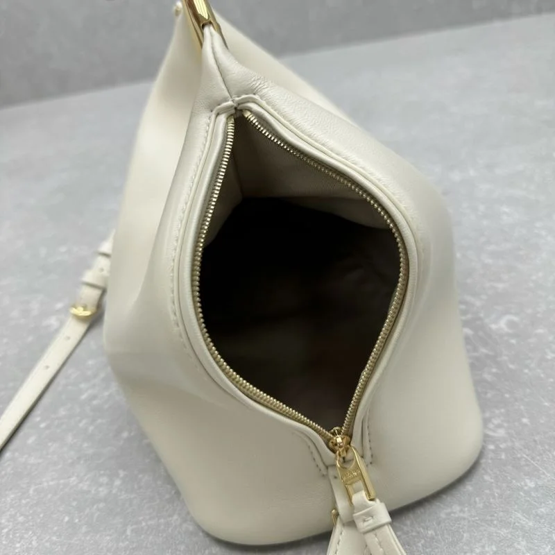 Cut-rate Jacquemus Top Handle Bags