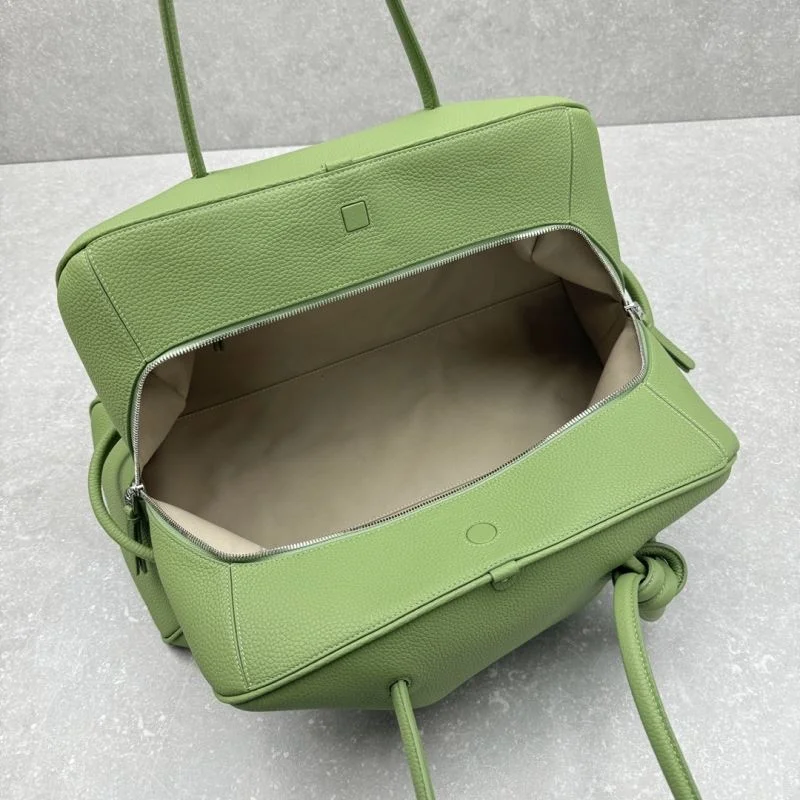 Exact replica Jacquemus Top Handle Bags