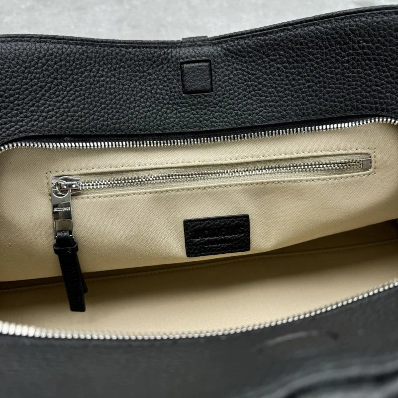 Inexpensive Jacquemus Top Handle Bags