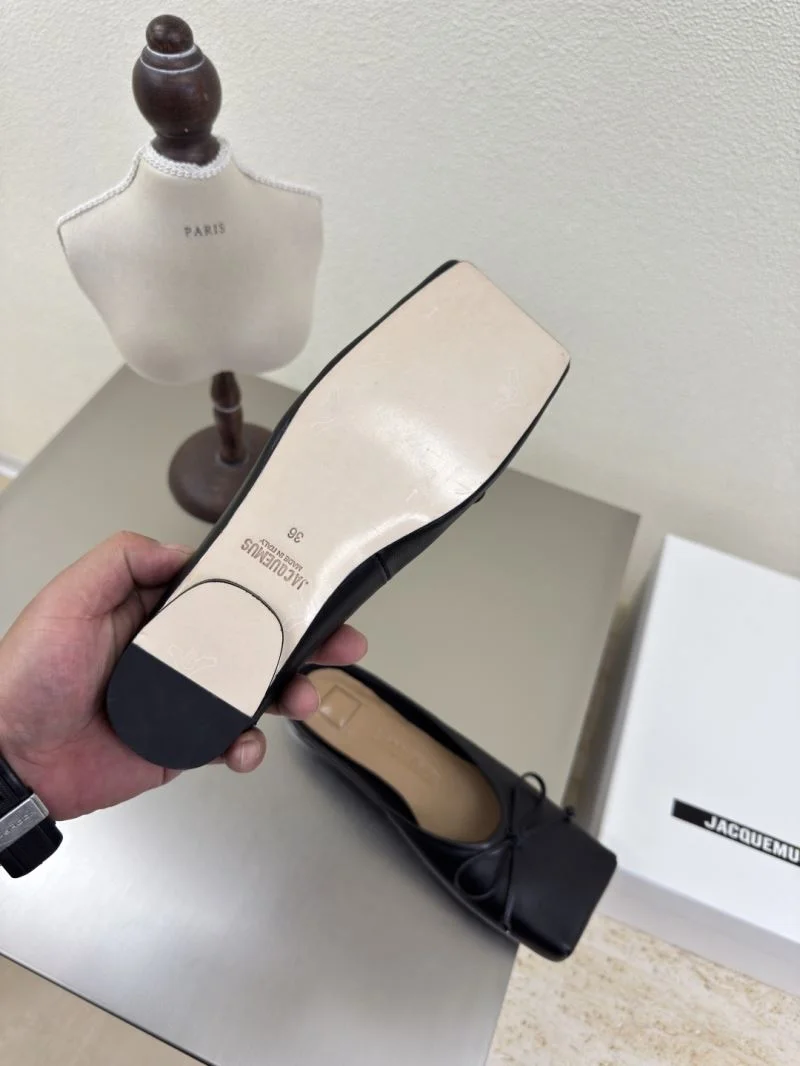 High accuracy Jacques Sandals