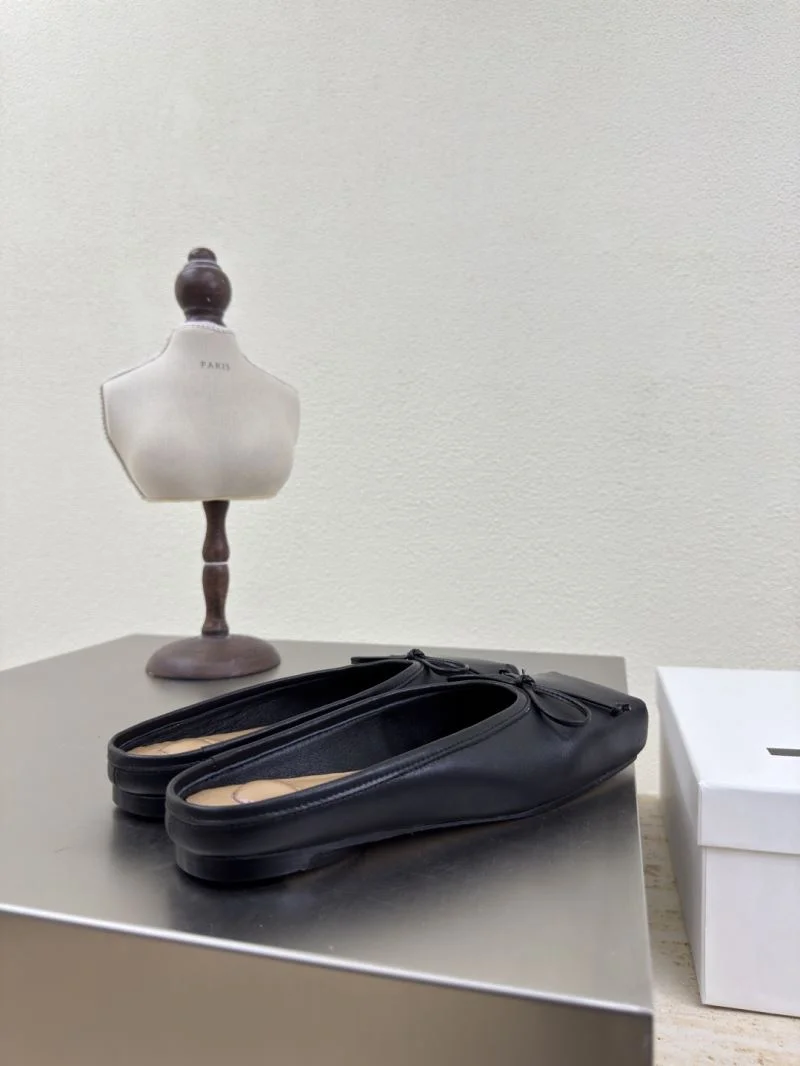High accuracy Jacques Sandals