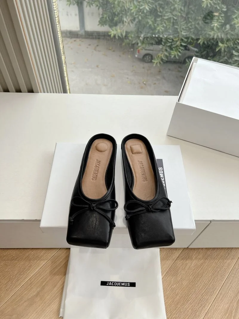 Economical Jacques Sandals