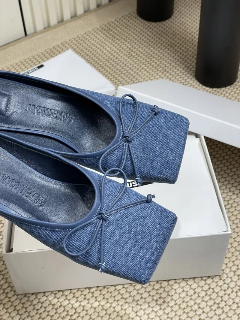 Exact replica Jacques Sandals