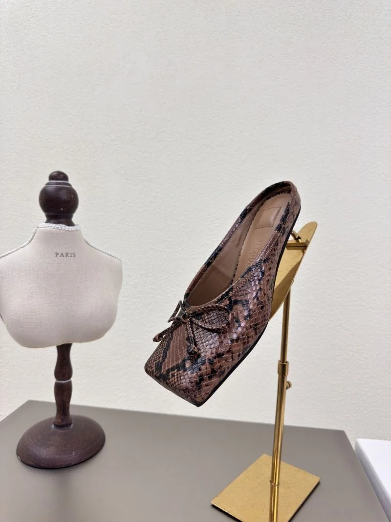 Exact replica Jacques Sandals
