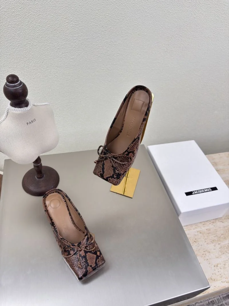 Exact replica Jacques Sandals