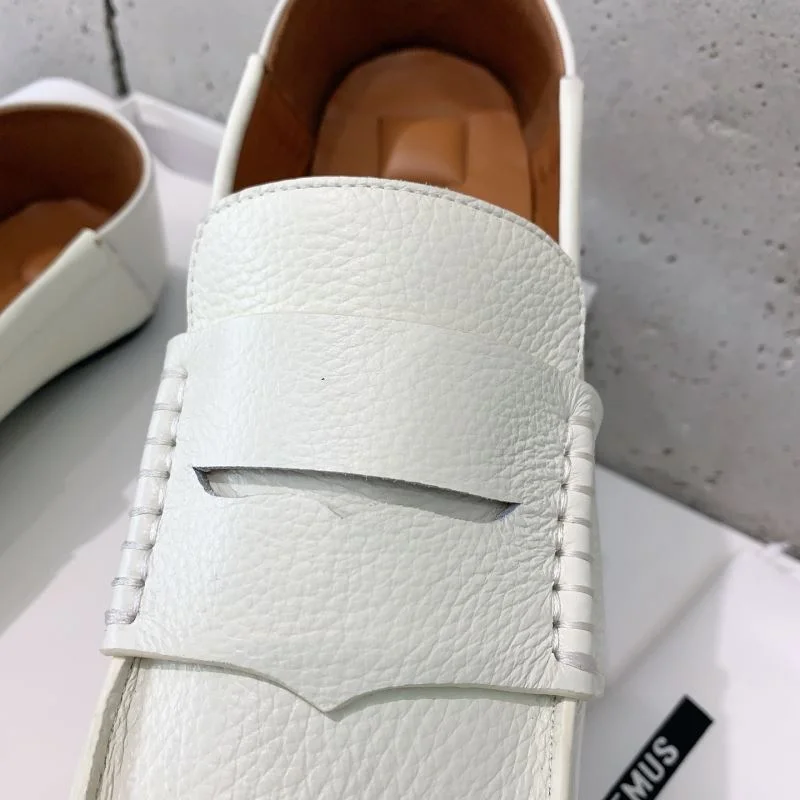 Cut-rate Jacques Shoes