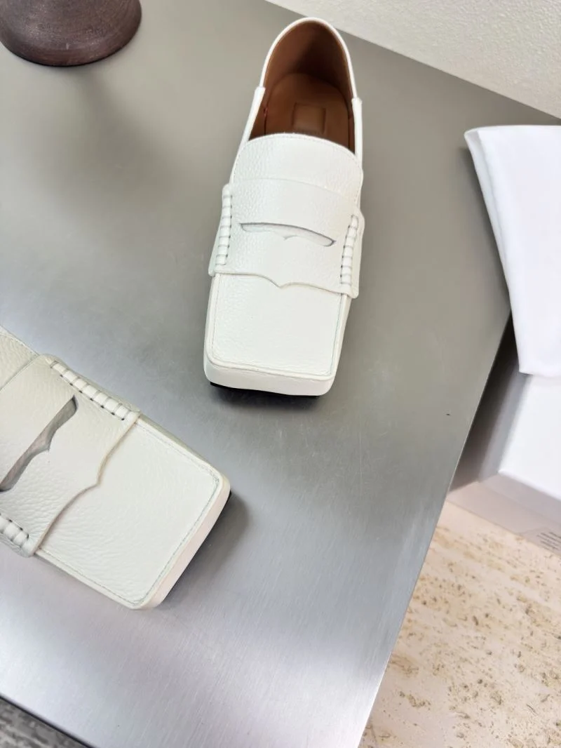 Brand-authenticated Jacques Shoes