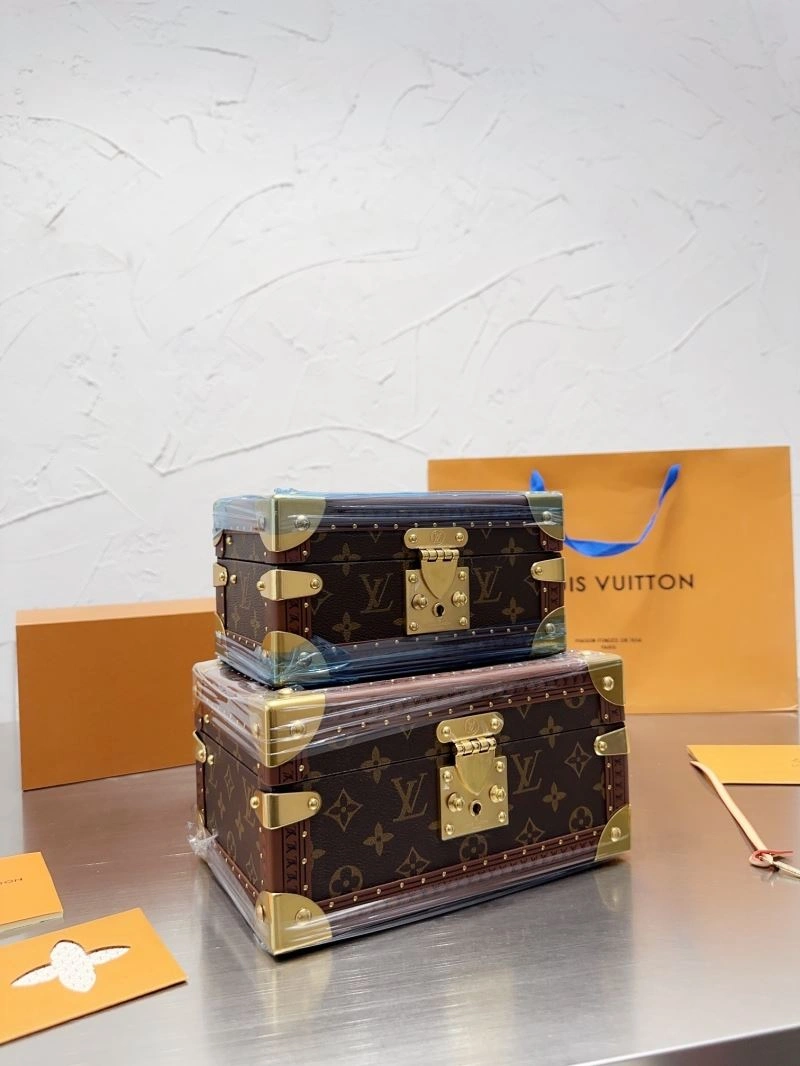 Official Jewelry Box
