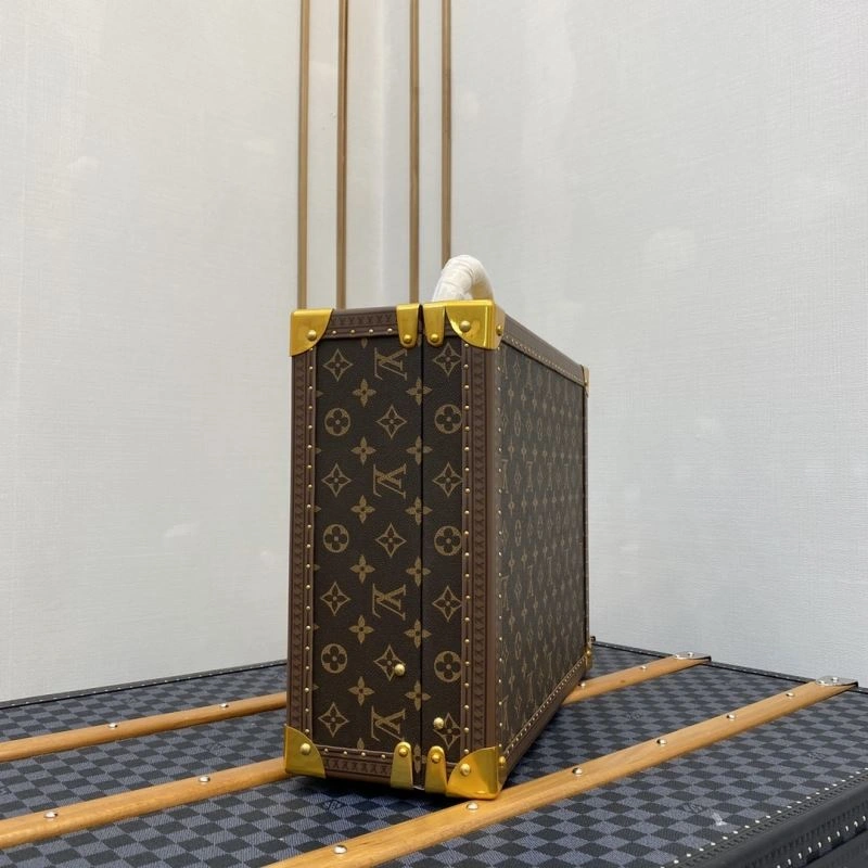 Brand-authenticated Jewelry Box