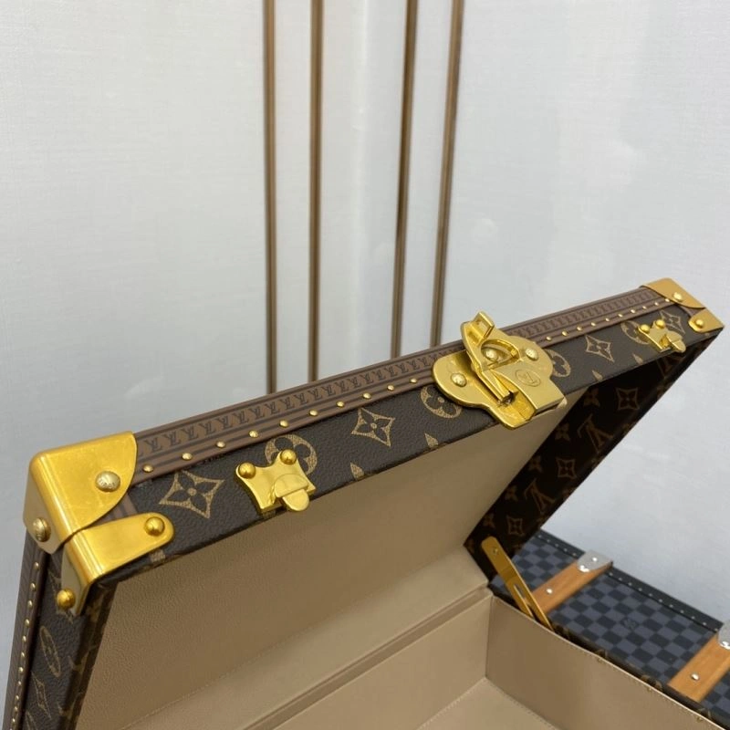 Brand-authenticated Jewelry Box