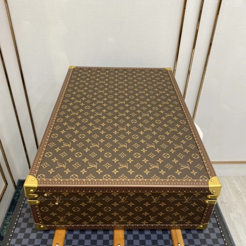 Perfect replica Jewelry Box