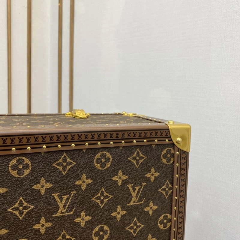 Perfect replica Jewelry Box