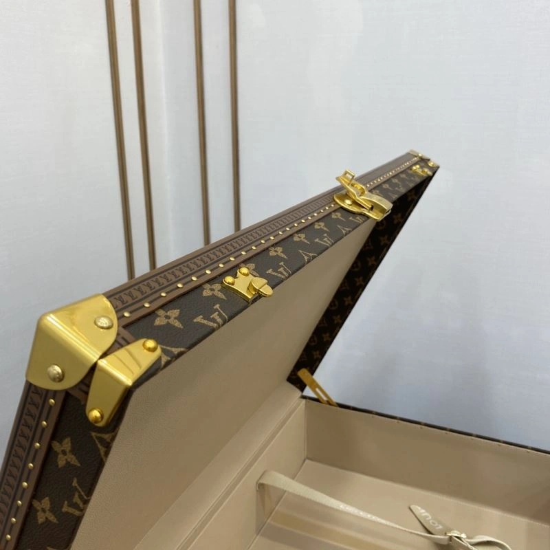 Perfect replica Jewelry Box