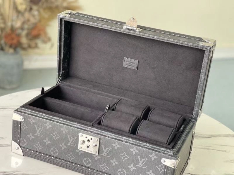 Cut-rate Jewelry Box